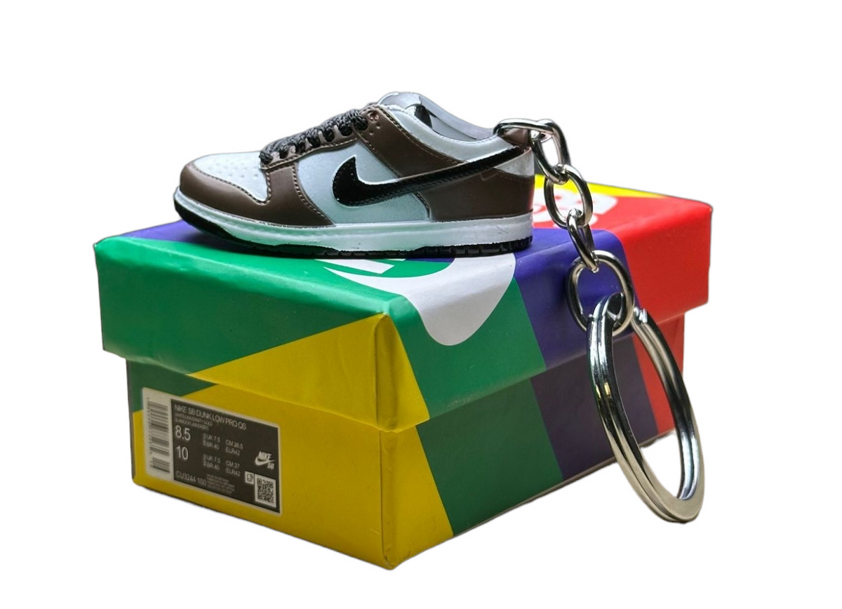 SB Low Dunks Trainer Keychain With Mini Shoe Box – Lounge Kicks