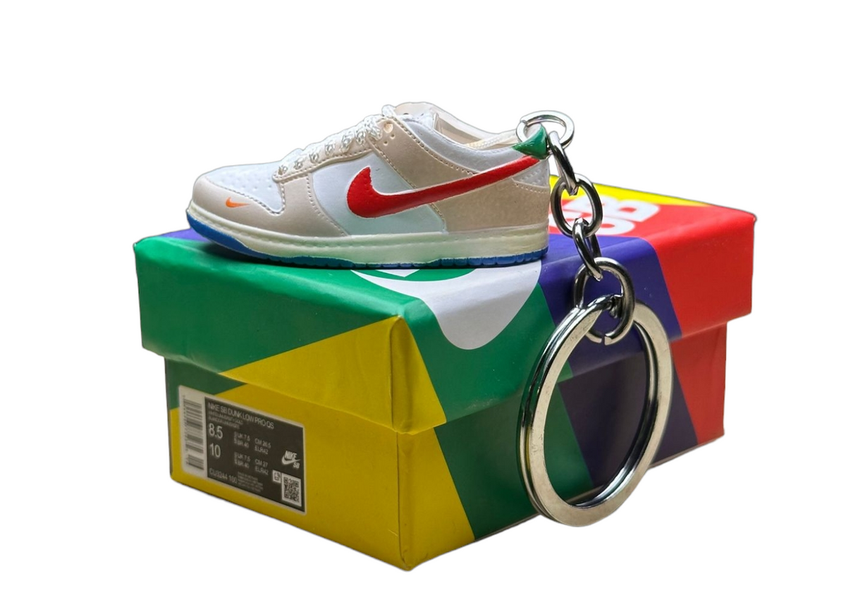 SB Low Dunks Trainer Keychain With Mini Shoe Box – Lounge Kicks