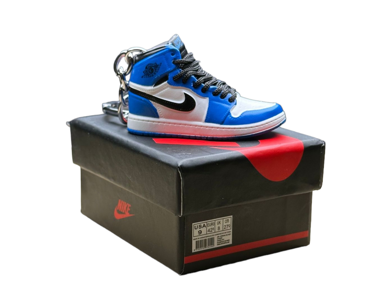 AJ 1 High Top Trainer Keychain With Mini Shoe Box – Lounge Kicks