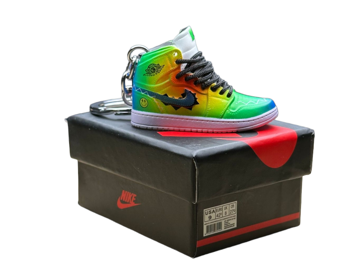 AJ 1 High Top Trainer Keychain With Mini Shoe Box – Lounge Kicks