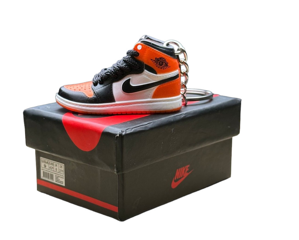 AJ 1 High Top Trainer Keychain With Mini Shoe Box – Lounge Kicks